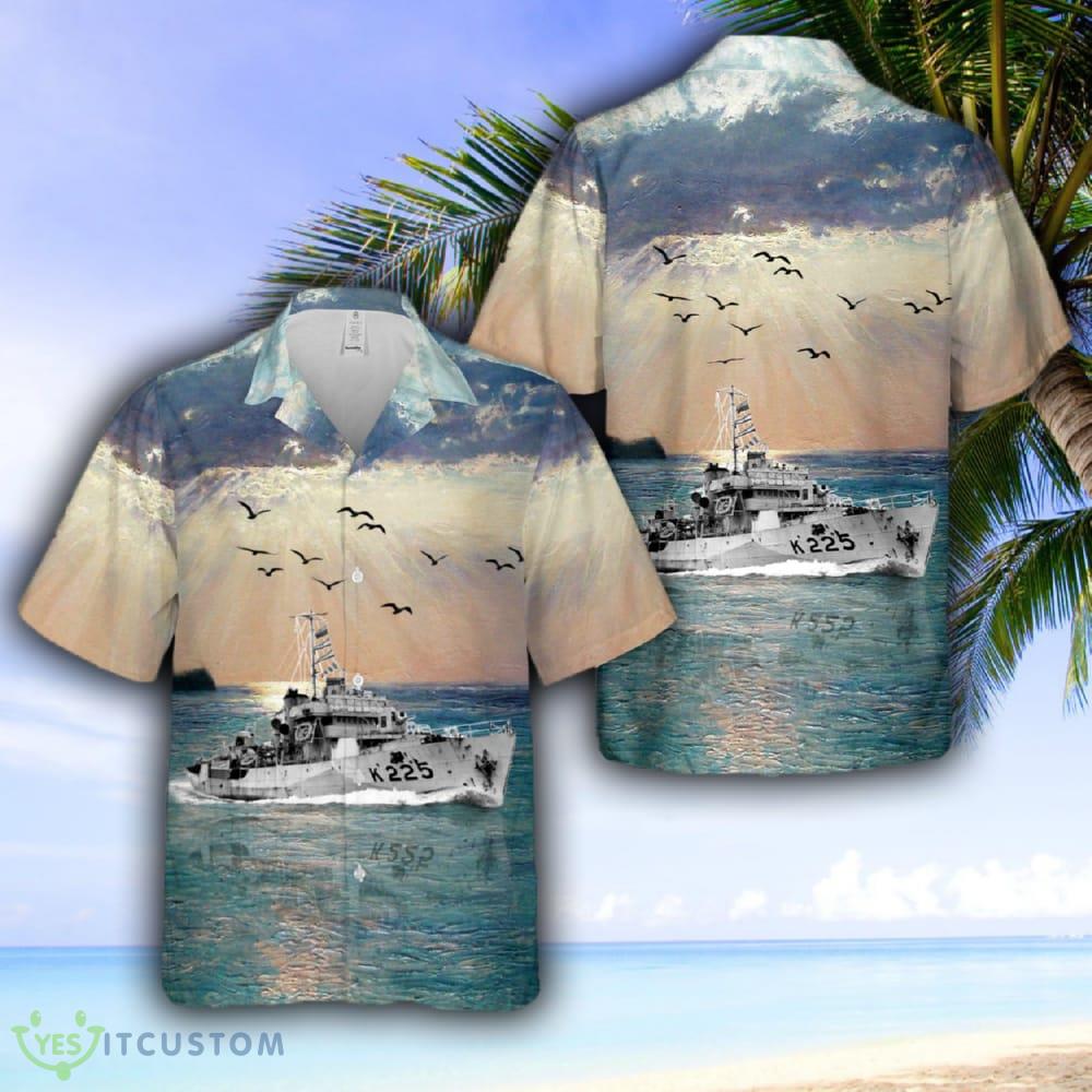 Royal Canadian Navy HMCS Kitchener (K225) Flower-class corvettes In ...